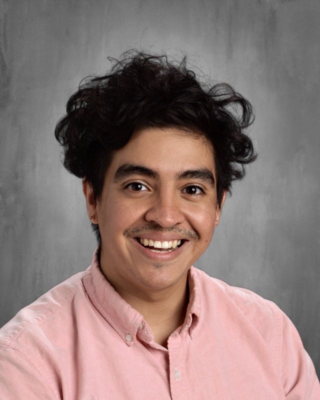 Daniel Reveles's Instagram, Twitter & Facebook on IDCrawl