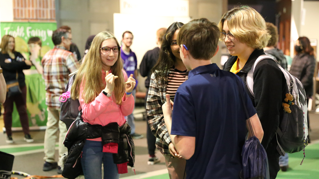 Deaf2Deaf Experience - Seattle Public Schools