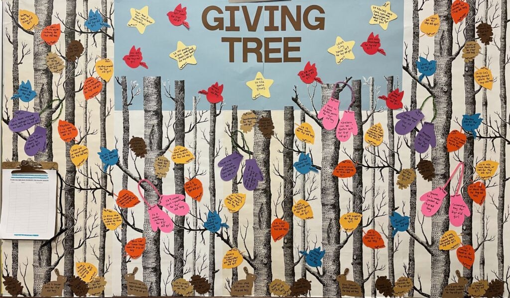 The Giving Tree - John Stanford International Elementary School