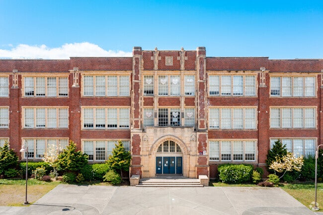 Madison Middle School - Madison Middle School